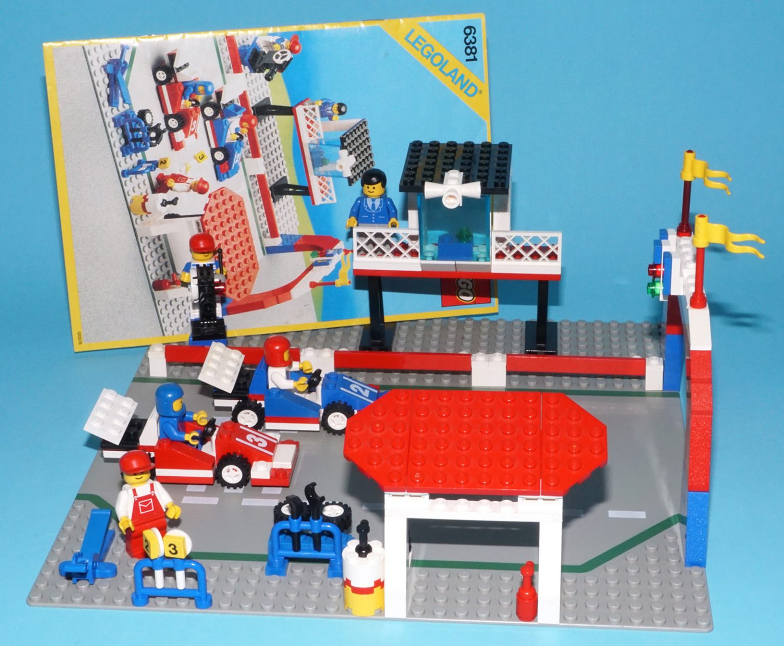 LEGO 6381 LEGOLAND TOWN SET MOTOR SPEEDWAY 100% COMPLETE 1987 LEGO ...