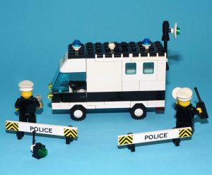 LEGO 6676 LEGOLAND CLASSIC TOWN MOBILE COMMAND UNIT 100% COMPLETE 1986 ...