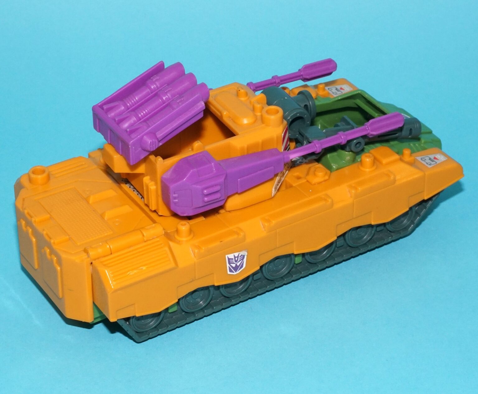 TRANSFORMERS G1 MICROMASTER ANTI-AIRCRAFT BASE NEAR COMPLETE & ORIGINAL ...