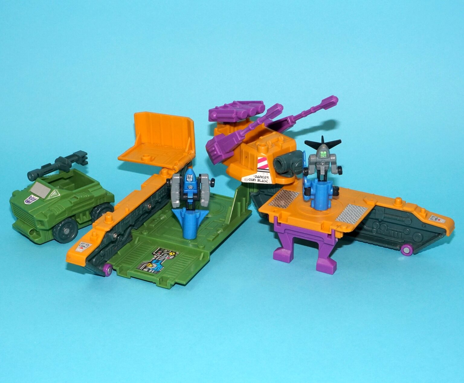 TRANSFORMERS G1 MICROMASTER ANTI-AIRCRAFT BASE NEAR COMPLETE & ORIGINAL ...