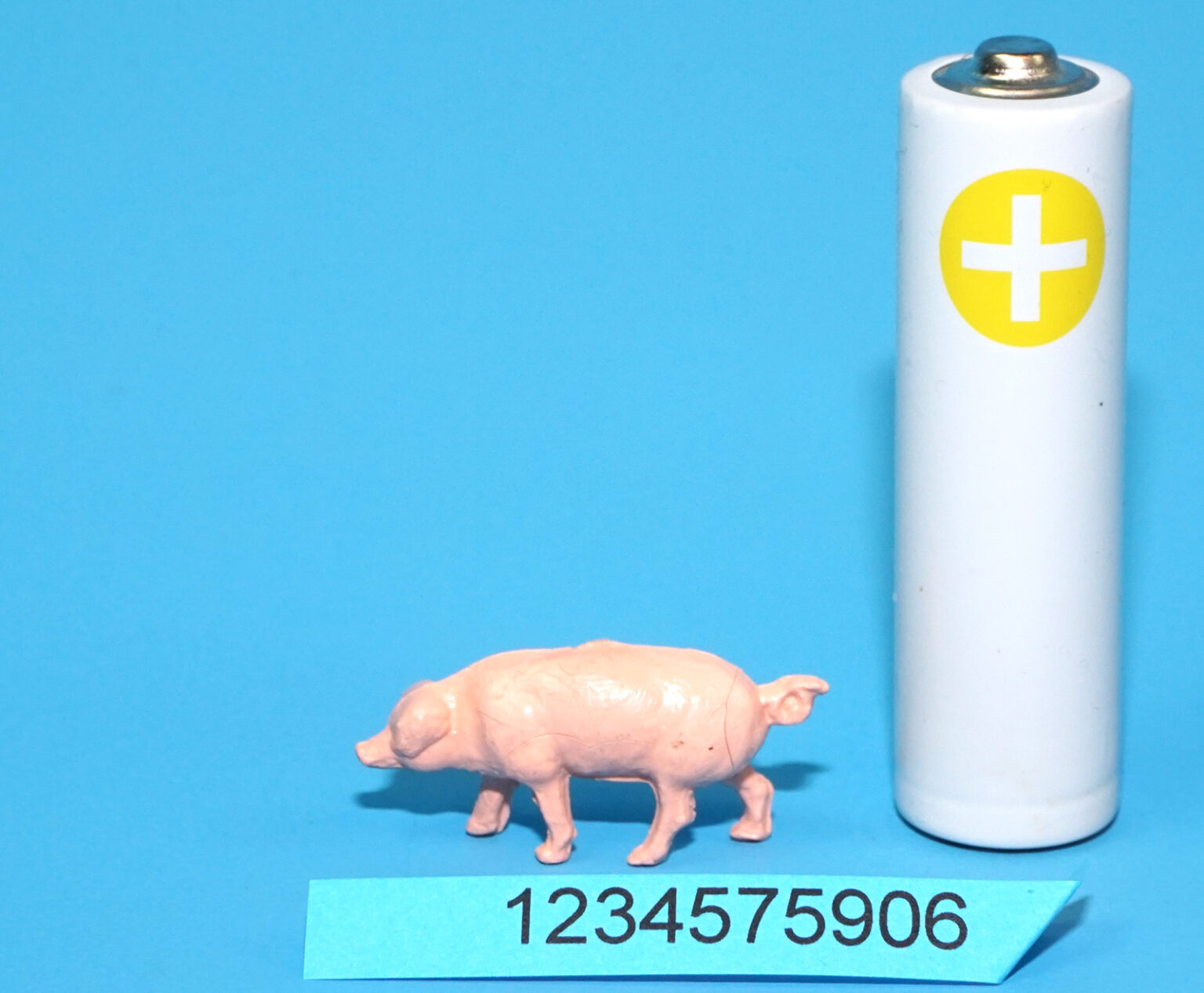 MODEL FIGURES FARM SERIES PIGLET 1:32 SCALE 1955 REISLER DENMARK TIMPO ...