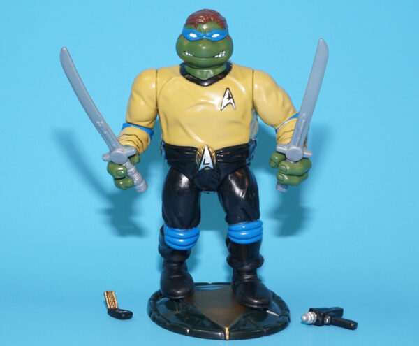 TMNT TEENAGE MUTANT NINJA TURTLES STAR TREK CAPTAIN LEONARDO 99% ...