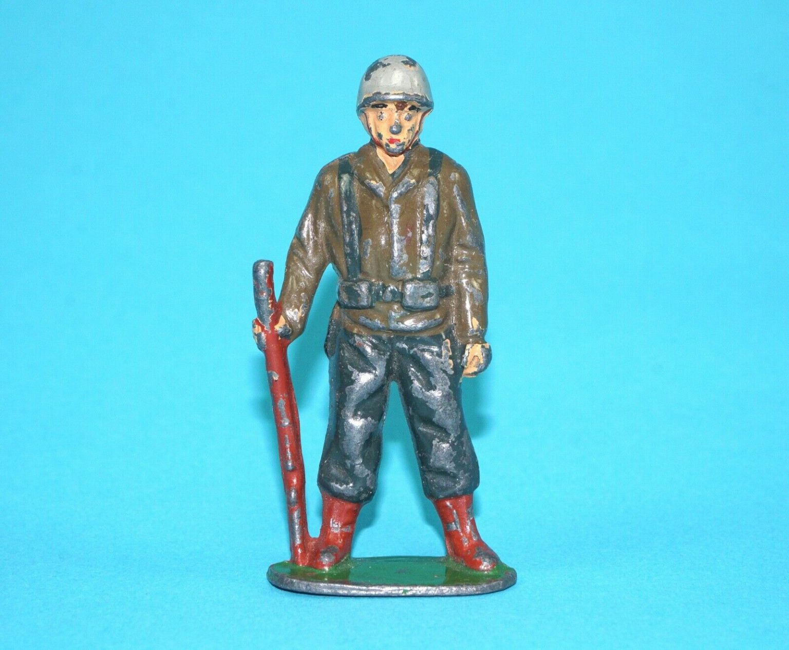 TIMPO TOYS LEAD WWII US ARMY SOLDIER STANDING 1950s ENGLAND - Boonsart shop